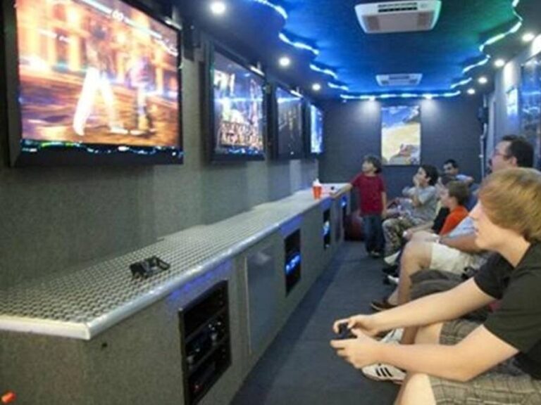 Video game truck game bus birthday parties in Charlotte NC